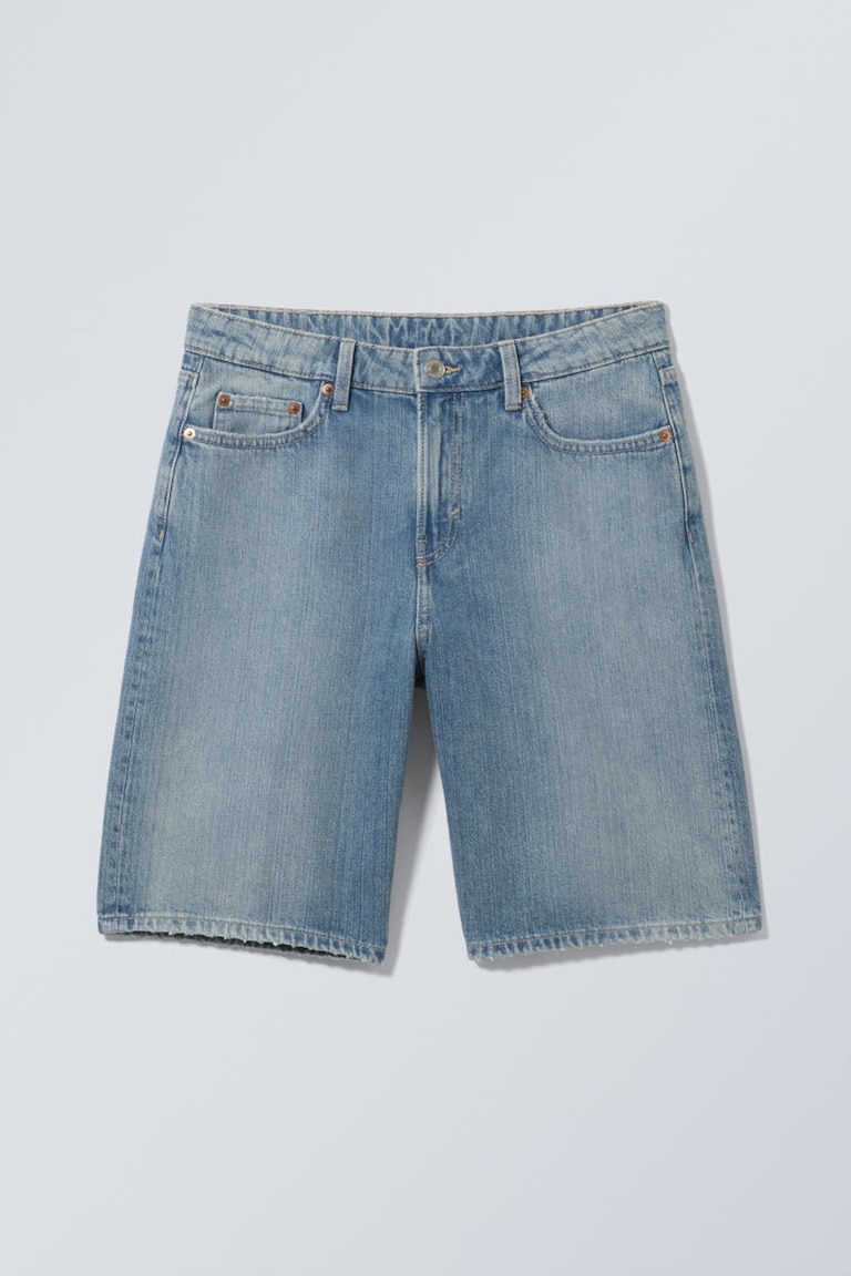 monterey low rise denim shorts - Blue Fade - Medium Blue | Weekday WW