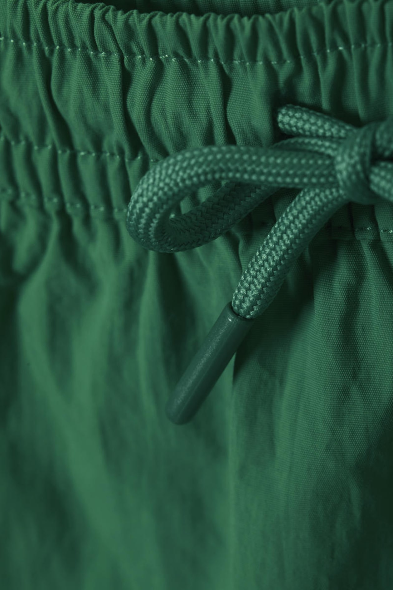 structured mid-thigh swim shorts - Dark Green | Weekday WW