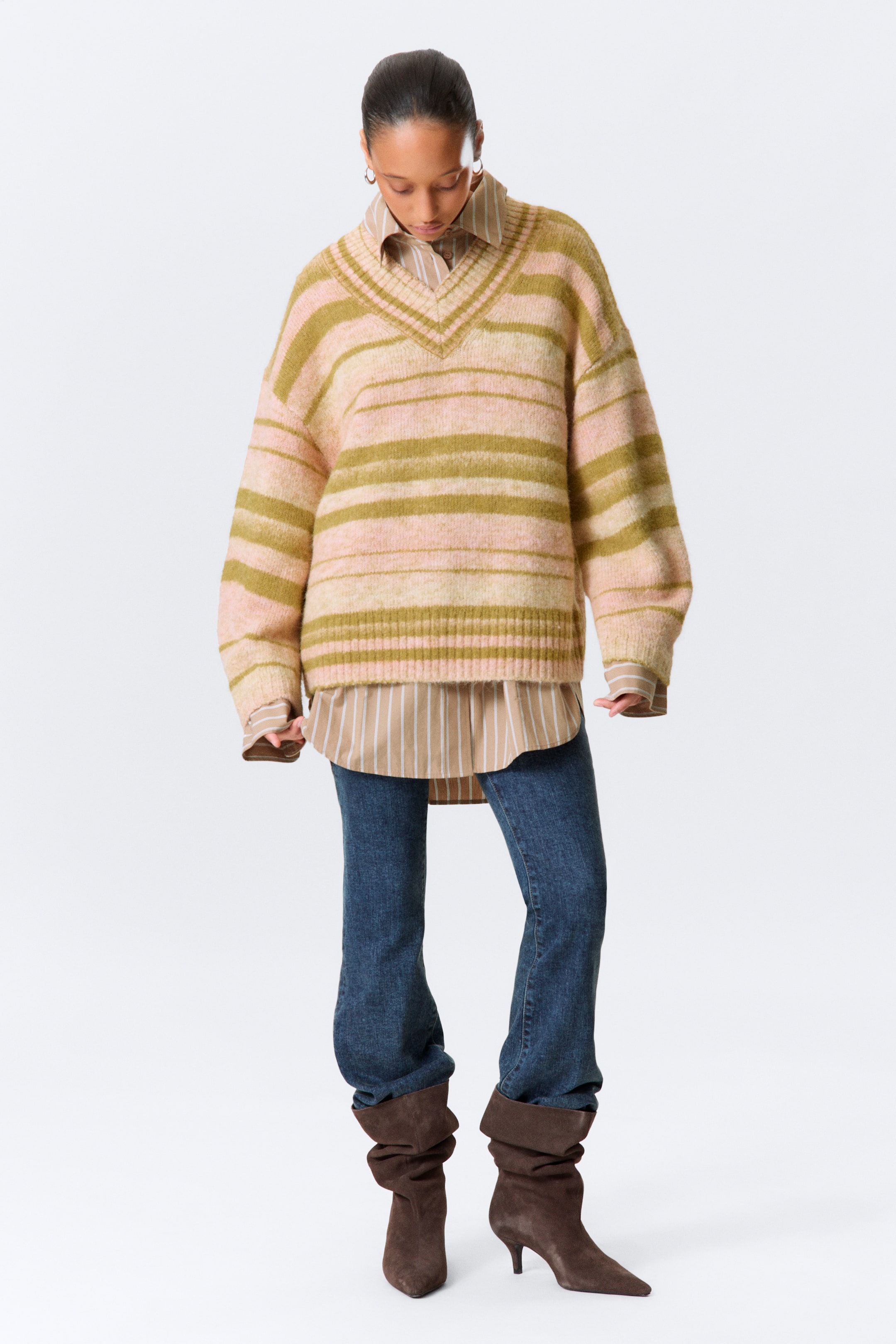 Oversized Knitted V-neck Sweater - Striped Yellow - DAMES | H&M BE
