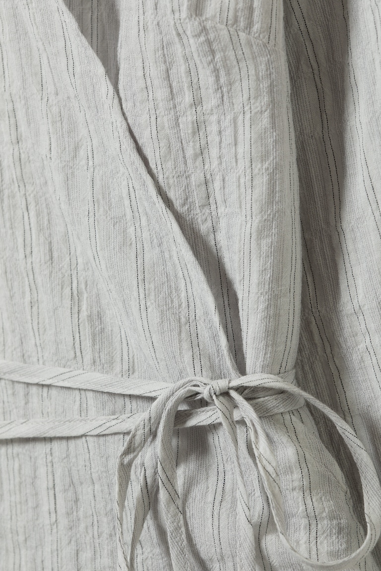 textured long-sleeved wrap shirt - Light Grey | Weekday WW