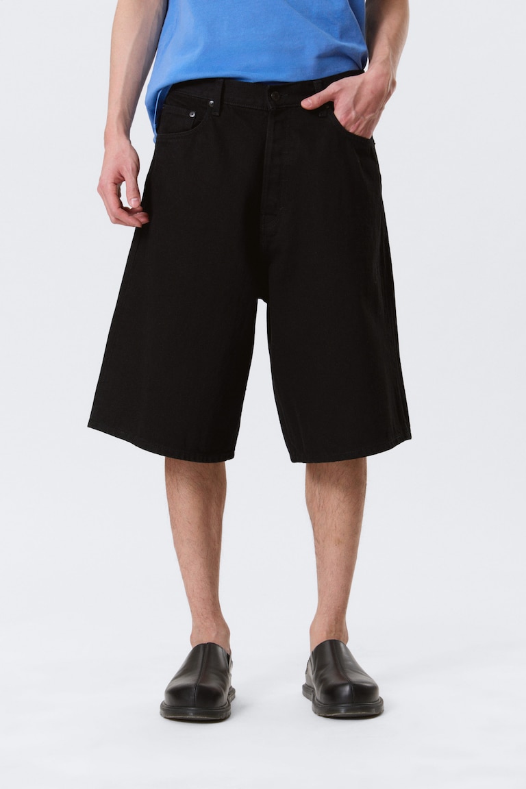 astro mid rise loose baggy denim shorts - Black Rinse - Black | Weekday GB