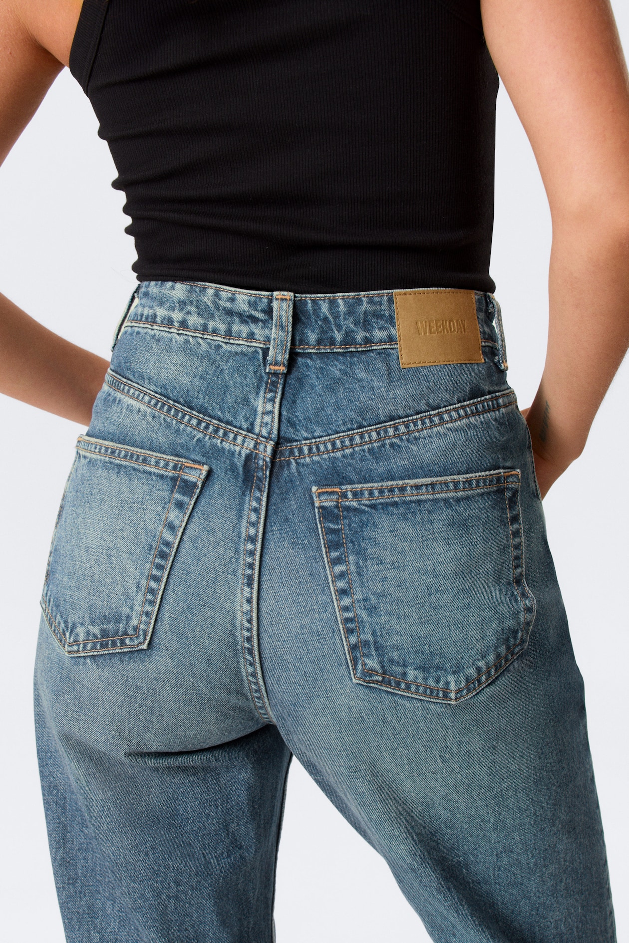 rowe super high waisted regular straight jeans - Iron Blue - Mellanblå ...