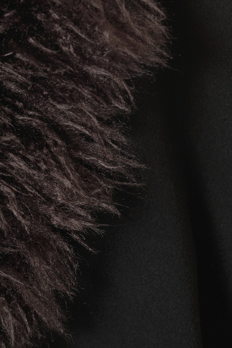 long oversized coat with faux-fur trims - Black - Brown Faux Fur | Monki WW