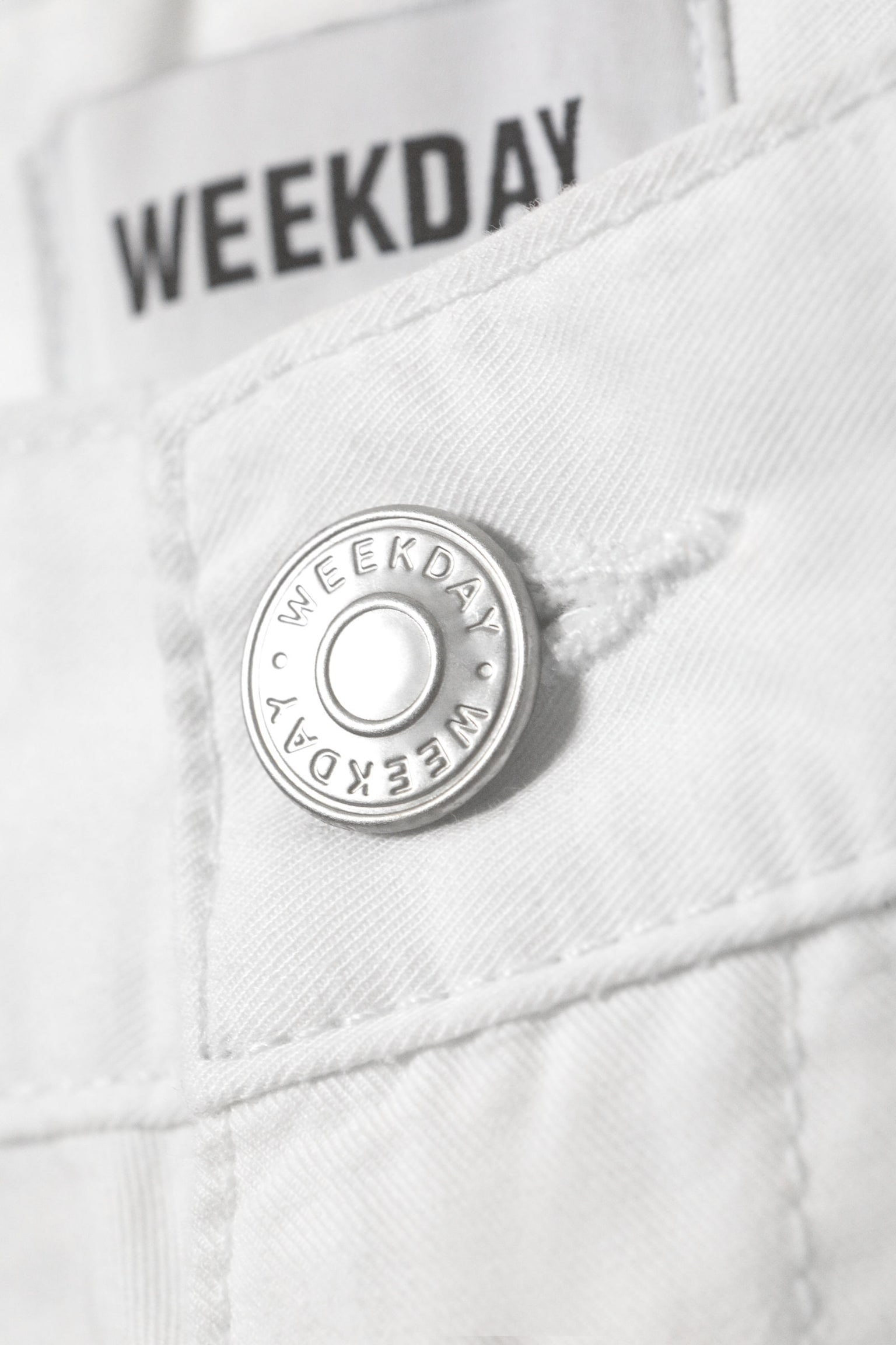 astro loose twill shorts - White | Weekday WW