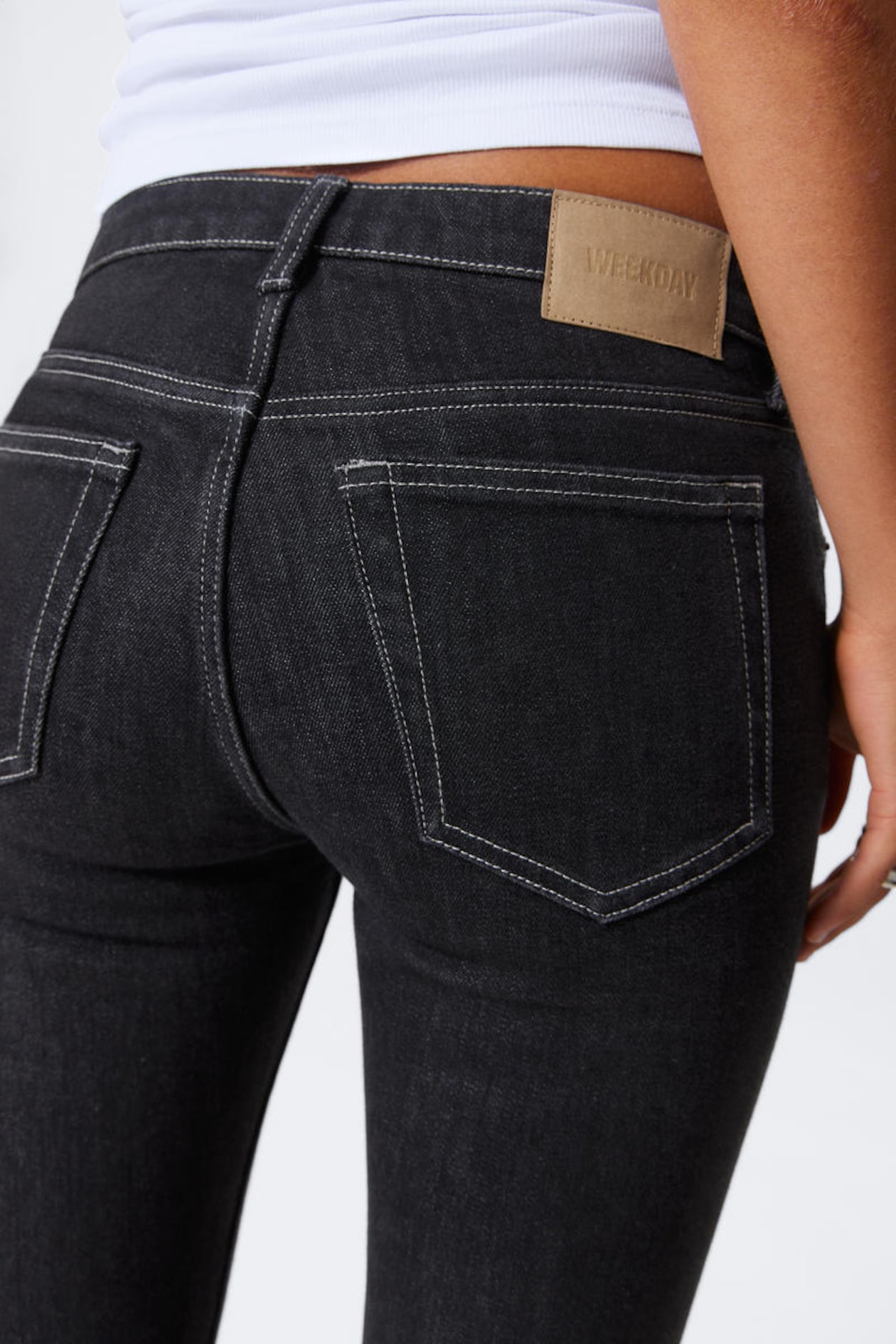 flame low rise slim flared leg jeans - Black Rinse - Black | Weekday WW