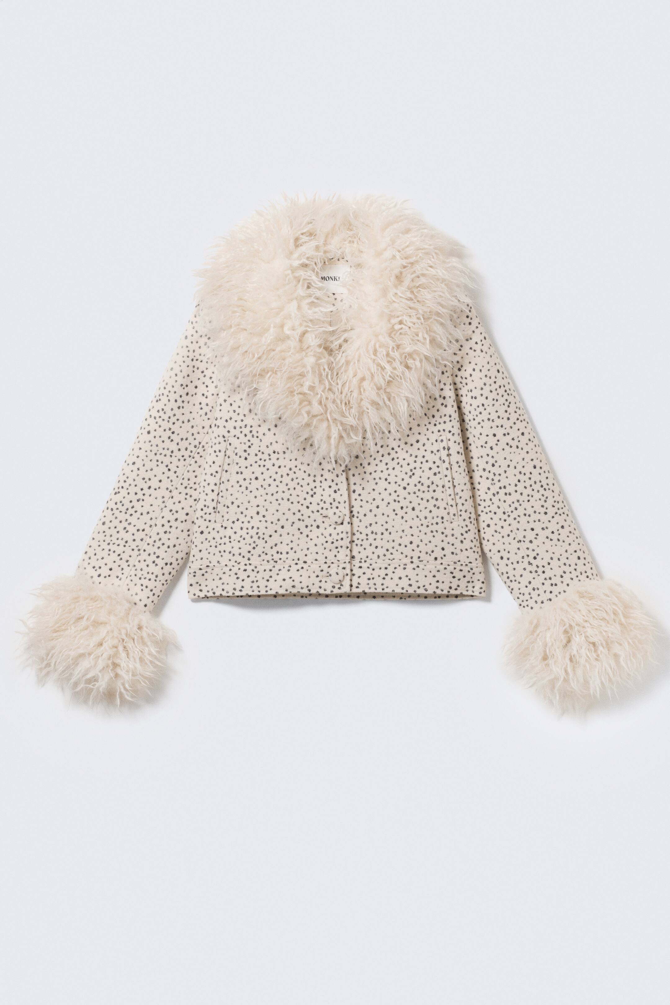 Kort jakke med faux fur kant - Støvet Hvid - Sorte Prikker - DAME | H&M DK