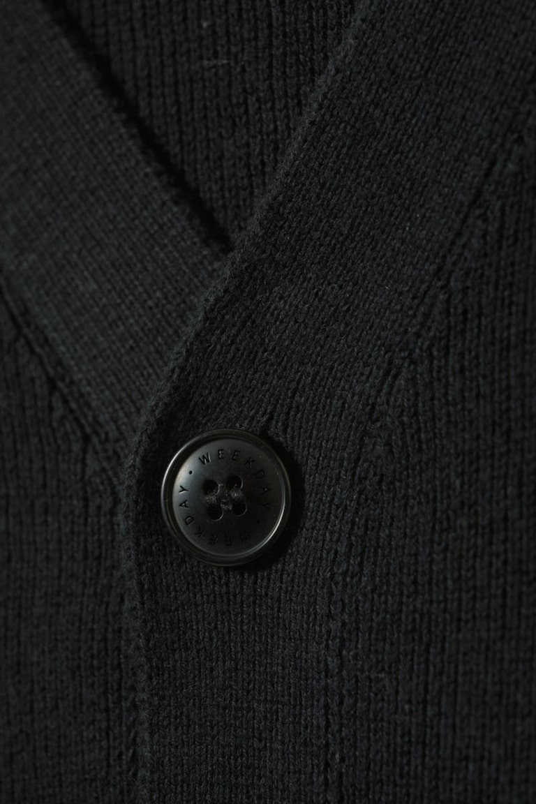 stickad boxig tie-dye-cardigan - Svart batik | Weekday SE