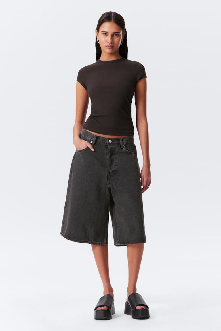 astro denim loose baggy shorts - Tuned Black | Weekday GB