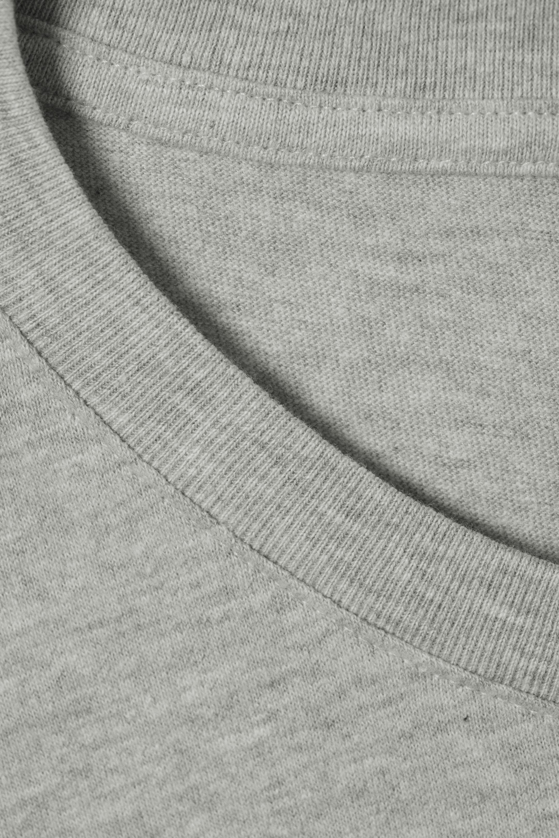 Rochie tricou cu mâneci lungi supradimensionată - Gri Melange - FEMEI ...