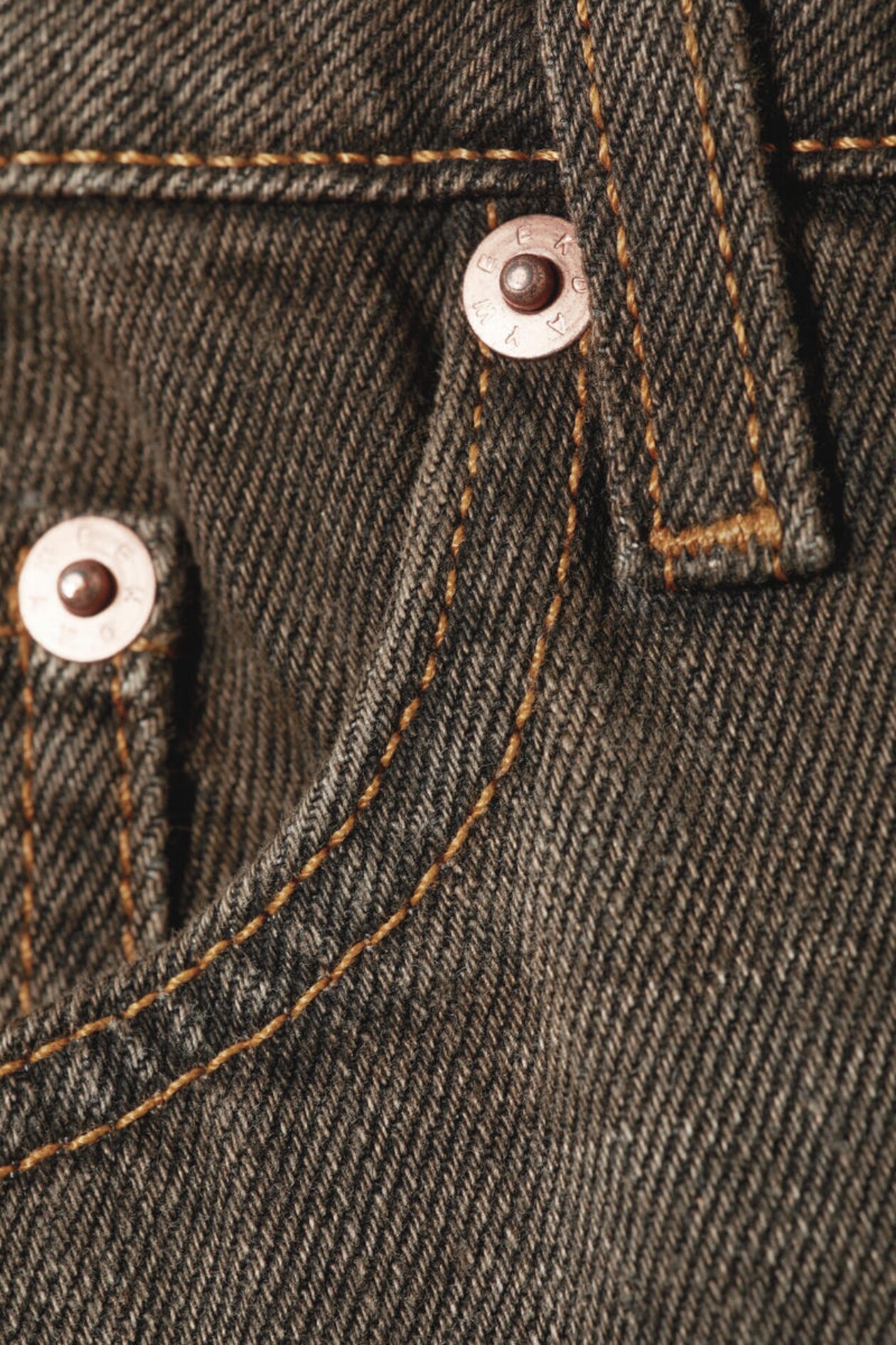 nova low waist slim bootcut leg jeans - Topaz - Mörkbrun | Weekday SE