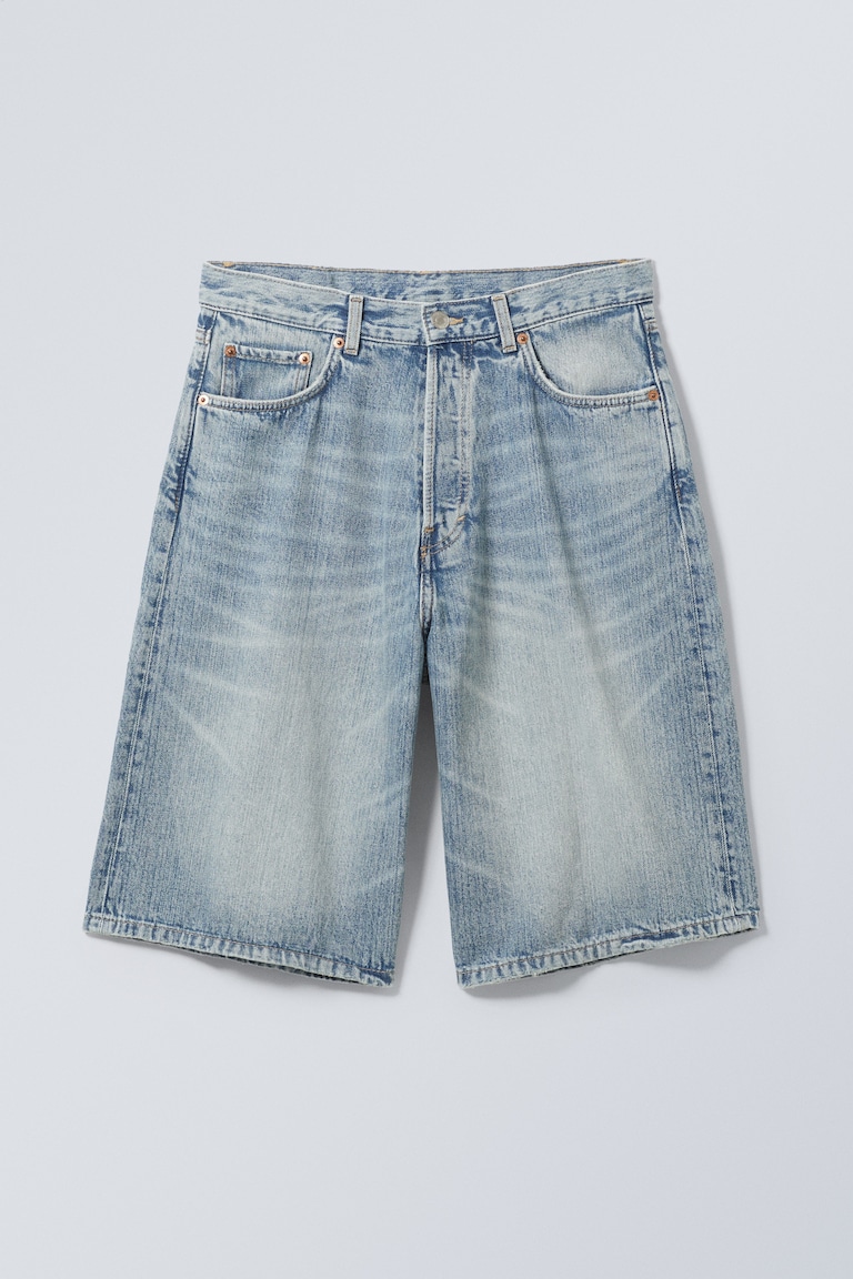 astro mid rise loose baggy denim shorts - Blue Stream - Medium Blue ...