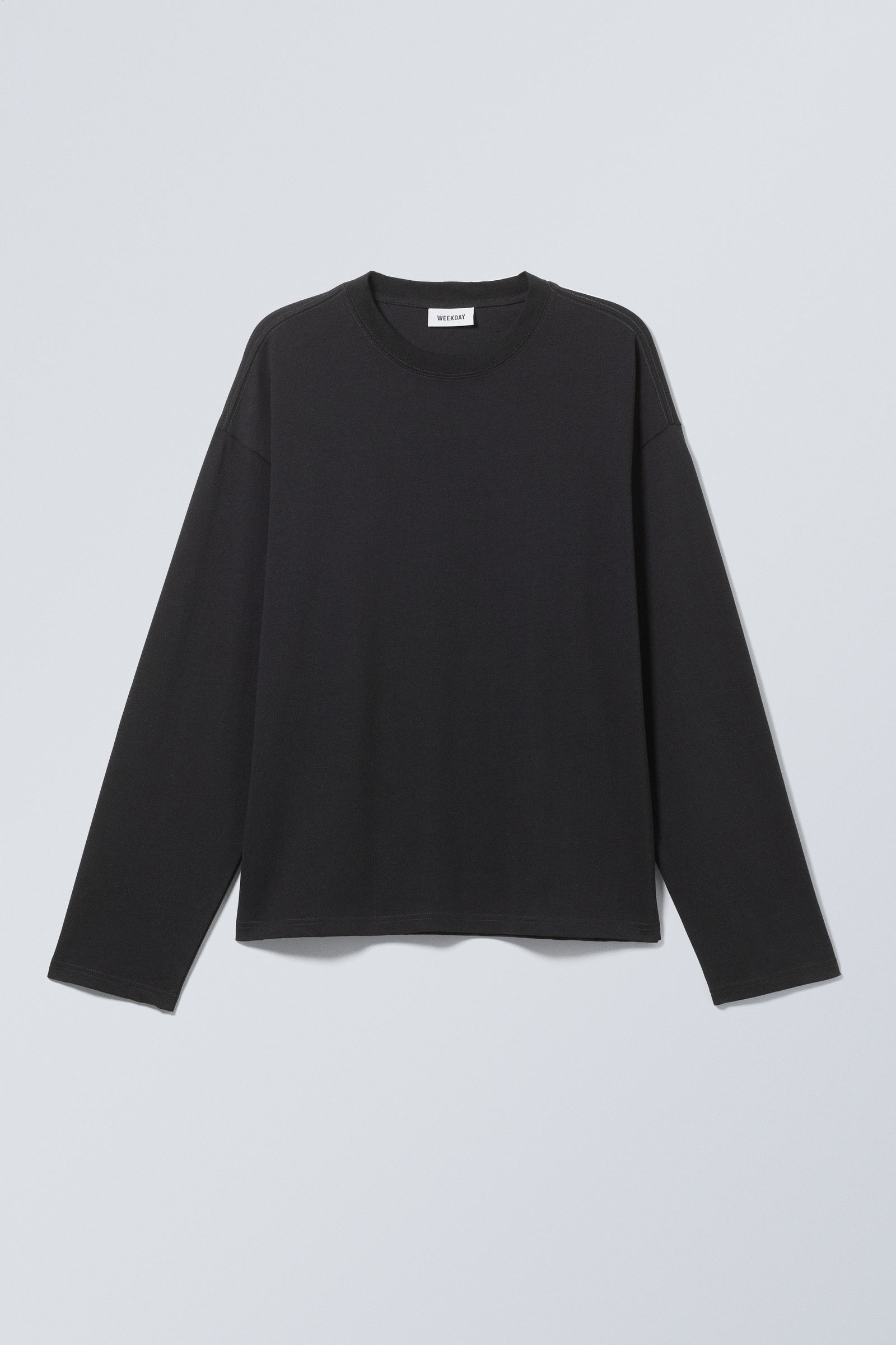 Black long sleeved t shirt store